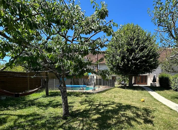 Le Tilleul, Maison Conviviale 12p. Et Piscine - Belleville-sur-Loire