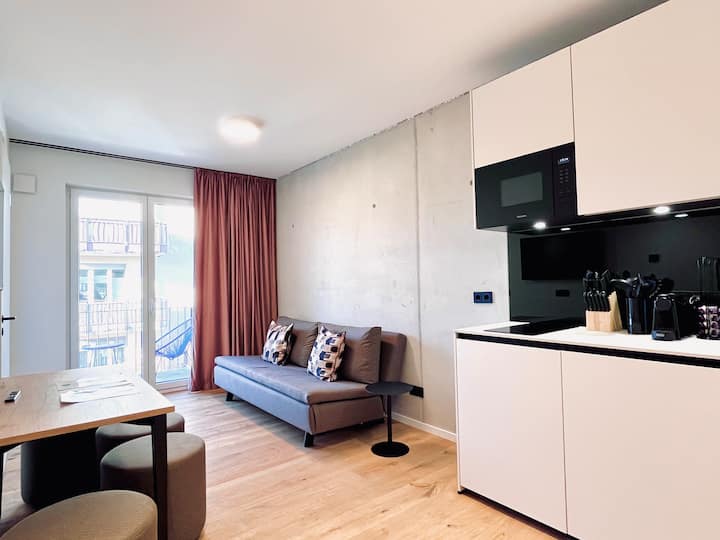 New Exclusive Apartment In Munich With Balcony - Munique