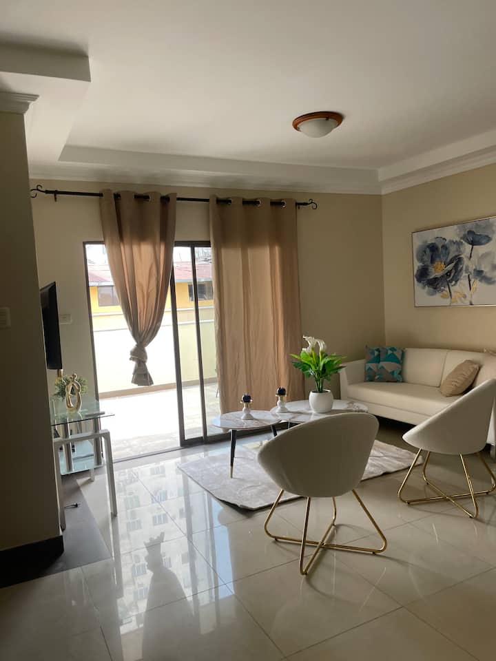 Suite Blanca – Moderna Con Terraza En Centro Gye - Guayaquil