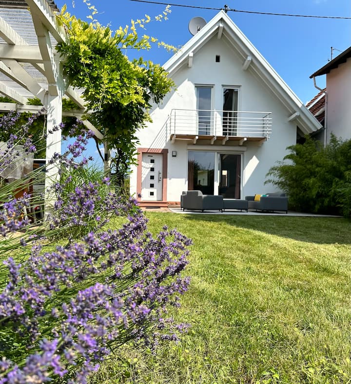 Ferienhaus Wein Und Wald, Gartensauna Inklusive - Landau