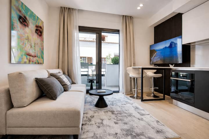 Modern 1br W/ Terrace & Parking | Olbia Aldo Moro - Olbia