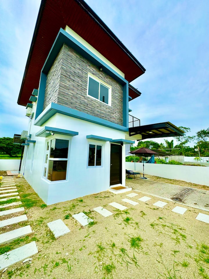 Batangas House Near Beach - Laiya