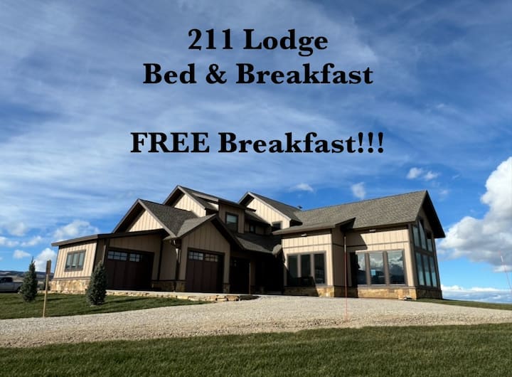 211 Lodge  Bed & Breakfast - Sasquatch Room - United States