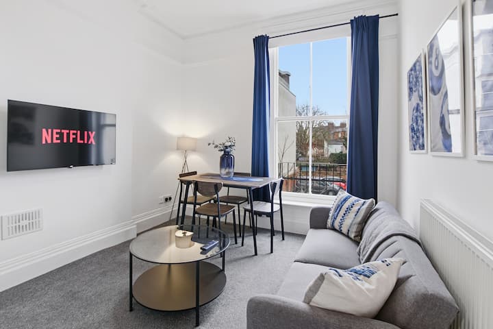 The Anchorage - *Stylish Quayside Apartment* - Matson - Gloucester