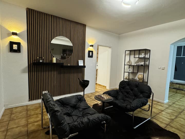 120qm Geräumige Wohnung+terasse+parkplatz - Essen