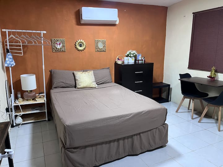 Estudio Comodo, Privado, Wifi 100 Megas - Chetumal