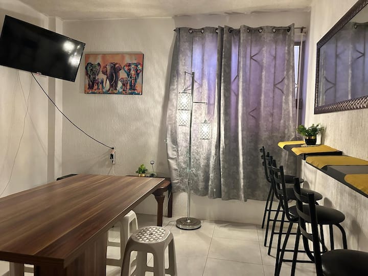 Casa Coatzacoalcos, Empresas, Cocheras Amplias - Coatzacoalcos
