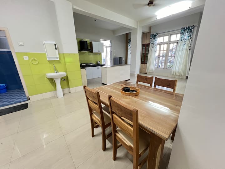 Vee's Homestay - Two Haven - Aizawl