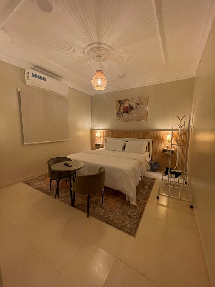 استديو السلام 202 | ركن قهوة | الكورنيش | دخول ذكي - Dammam