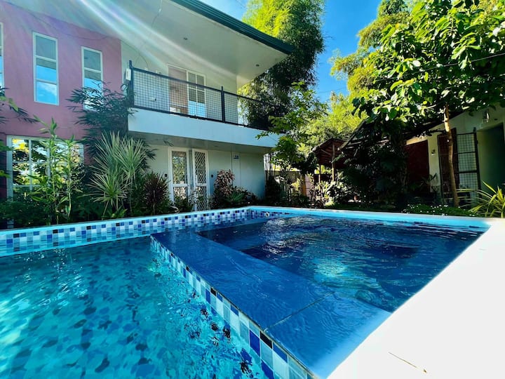 Tala’s Garden And Poolhouse - Candaba