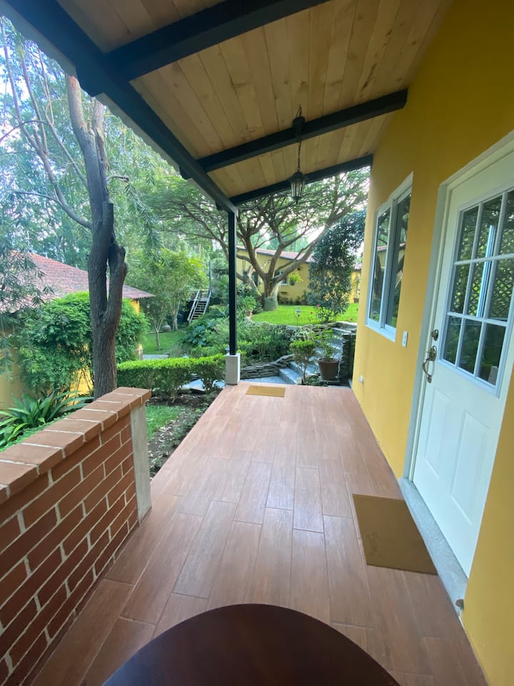 Mini Home In The Mountains - Guatemala