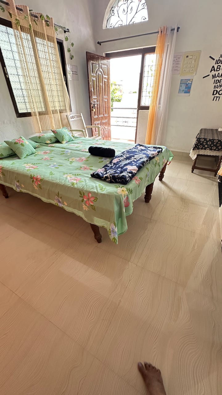 3bedrooms Attached Wash Room House - Hampi