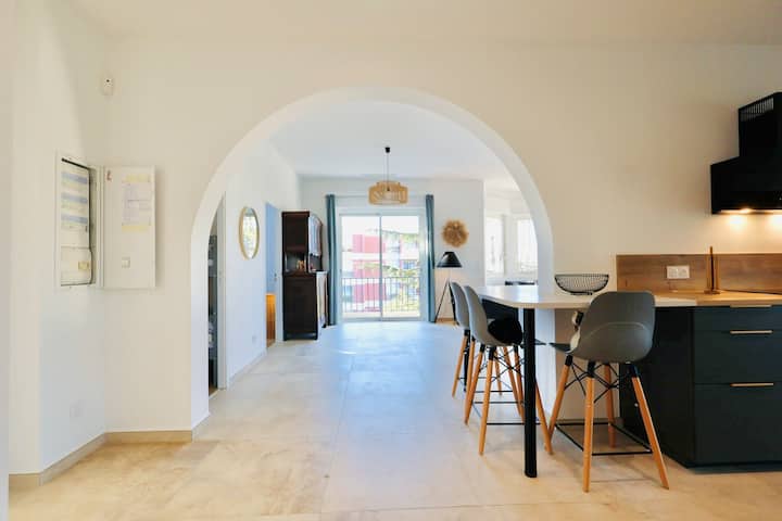 Villa Florida : Apt 8 Prs, Piscine, Clim, Parking - Juan-les-Pins