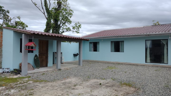 Pequena Mas Funcional. - Itapoá