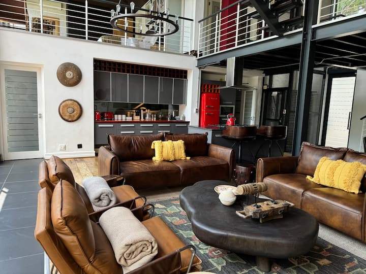 The Station Industrial Luxury Penthouse ! - Johannesburg