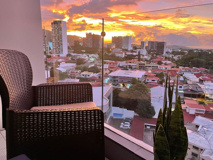 Great View •Infinity Pool • Coworking • Parking - San José