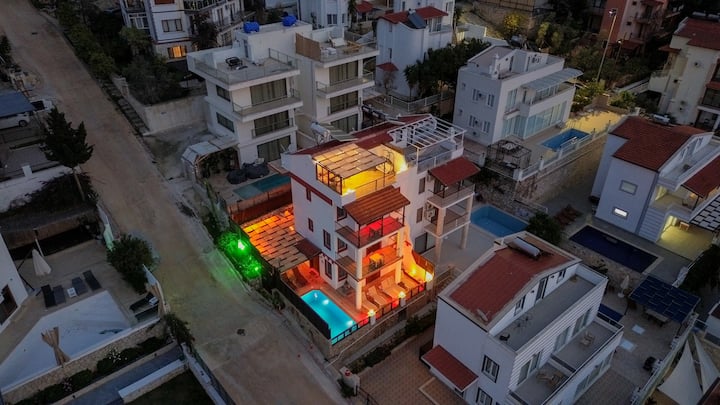 Villa Caledonia - Kalkan