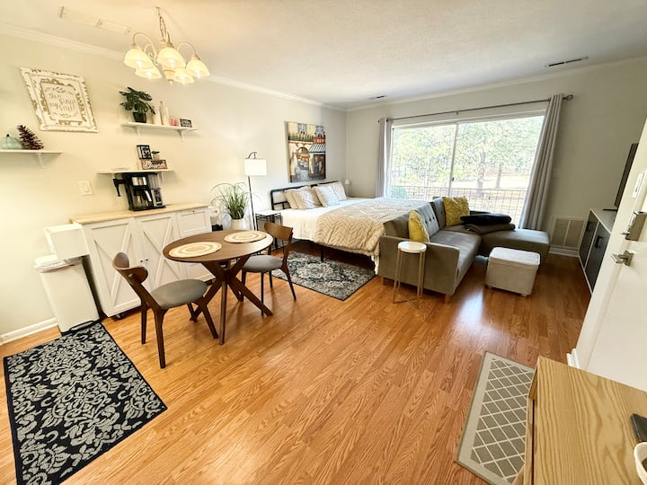 Quiet And Cozy! *Perfect Studio You’ll Love* - Southern Pines, NC