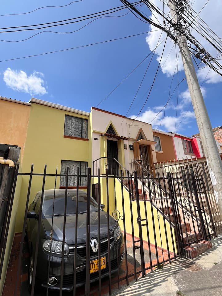 Hermosa Casa En Buen Sector - Pasto