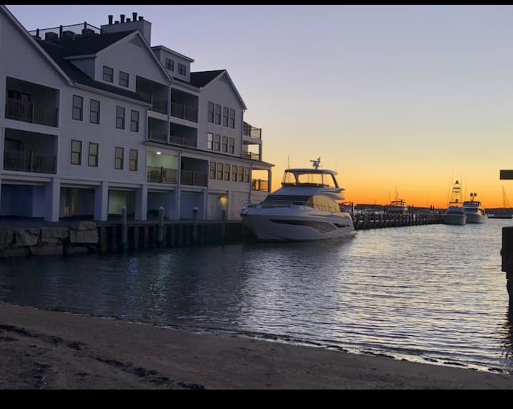 Newport Ri Waterfront Property. - Jamestown, RI