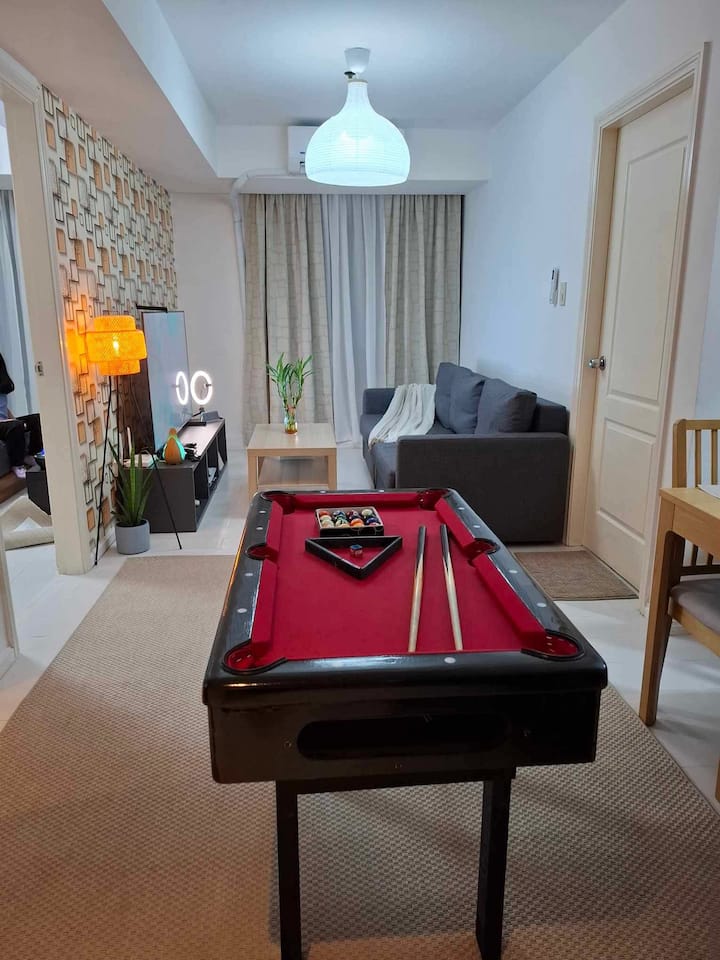 2 Br Deluxe Beachview Condo @ Azure Urban Resort - Parañaque