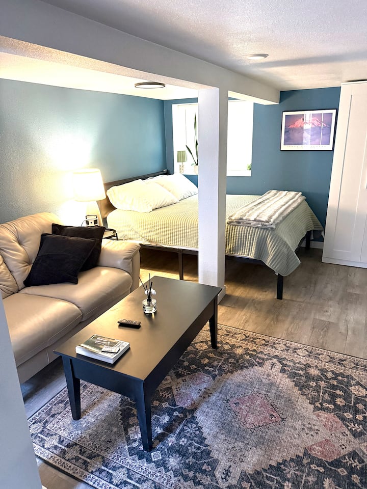Delightful Studio In Tacoma - Tacoma