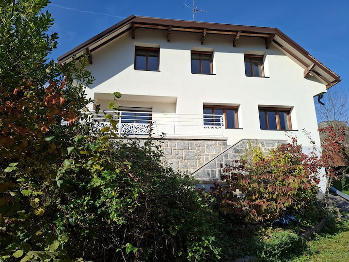 Appartement Terracotta Dans Maison Lac D’annecy - Duingt