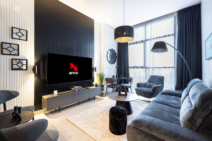 1br The Black Knight Suite By Blue Cloud Holidays - Sharjah
