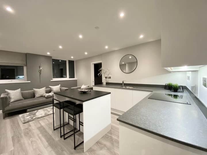 Altrincham Cozy Retreat - Altrincham