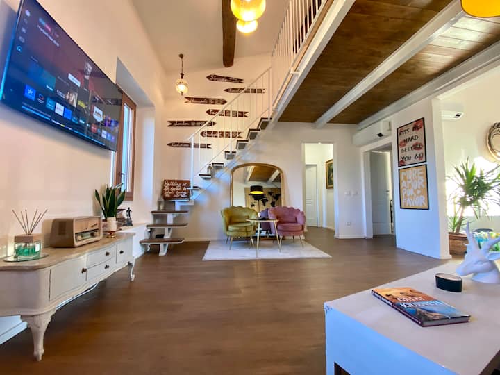 Oasi Di Charme Ed Eleganza Nel Cuore Di Firenze - Italia