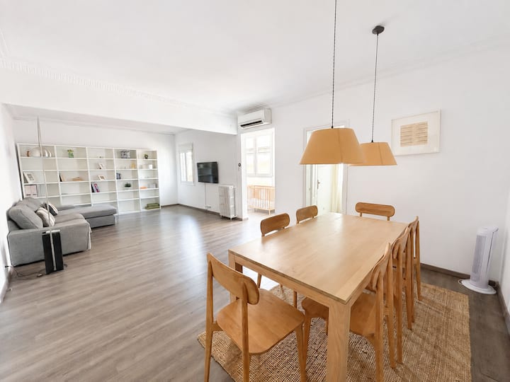 Céntrico Y Espacioso. Excelente Para Familias - Barcelona