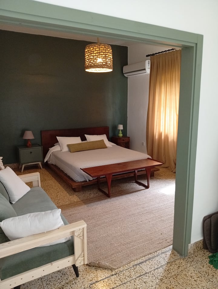 Historic Famagusta, Modern, Patio, Quiet & Central - Northern Cyprus