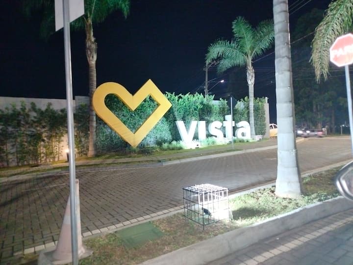 Kitnet  Toda Novinha Equipada - Ponta Grossa