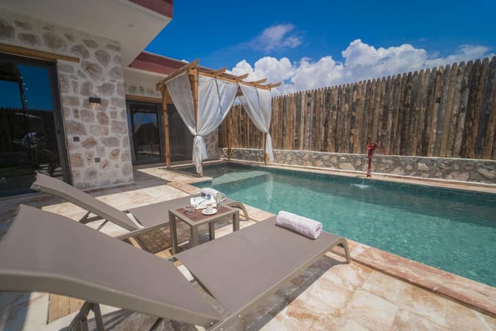 Villa Arinna 2 - Ova