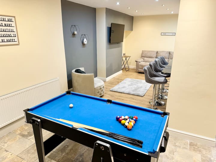Harborne House Perfect For Contractors & Families - Bromsgrove