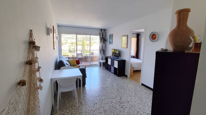 Superbe Vue,  300m Port & Village, Parking, 2* - Cassis