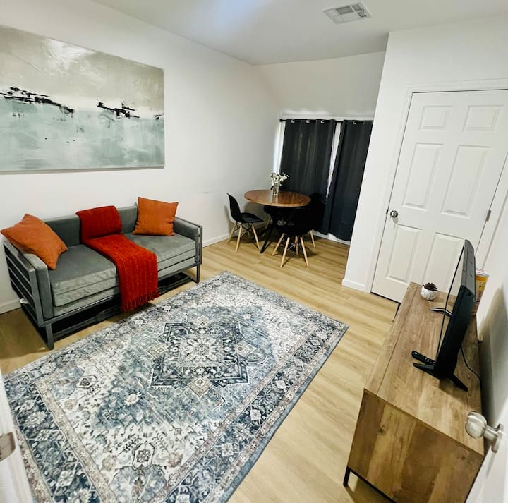 Cozy 1 Bedroom Apartment With Laundry / Ewr Nyc - New Jersey