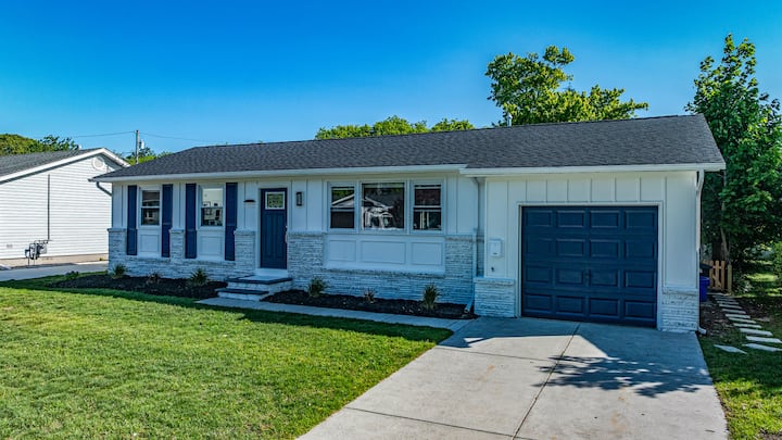 Coastal Retreat W/ Screened Porch - Egg Harbor Township, NJ