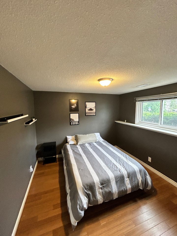 Private Full Floor @Minnow Lake - Grand Sudbury