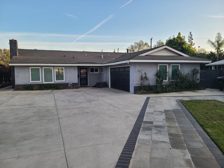 Cozy 4bd 3ba Family Home In Orange, Ca - Orange, CA