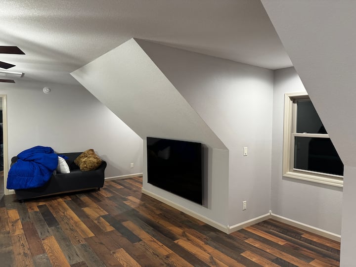 Backwoods Bungalow - Crossville, TN