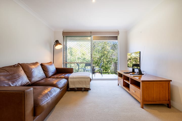Gorgeous Griffith Pad (2 Bed/1 Bath/free Parking) - Canberra