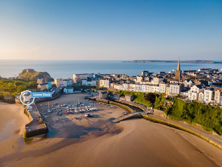 Lower Deck - Tenby