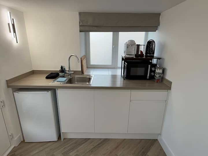 Luxury Tiny Home In Brighouse - Huddersfield