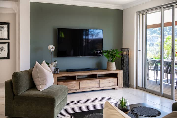 Luxe Seaview Apartment Simbithi - Dolphin Coast