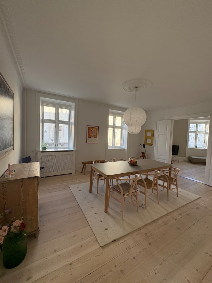 Hyggelig Herskabslejlighed - Copenhagen