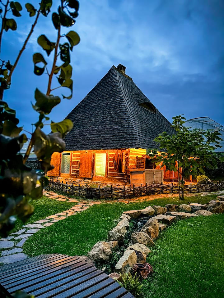 Echoes Of Vlădicu - The Stable - Cluj-Napoca