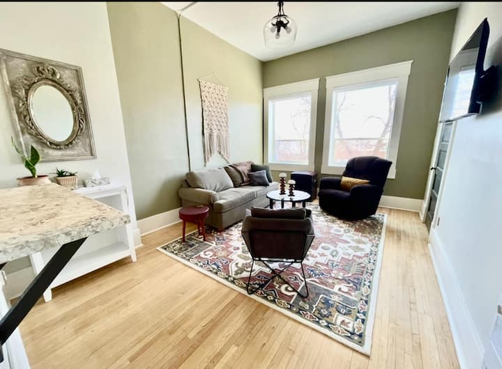 Wilder Place Suite - Weyburn
