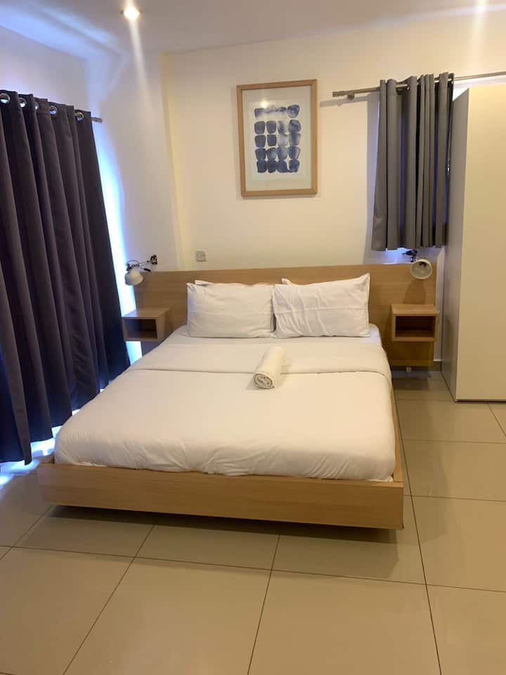 A Lovely Studio Unit @ Gallery Apartment - Accra