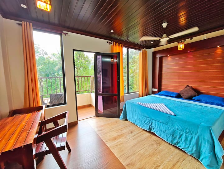 Munnar 4room Private Villa With Hill & Nutmeg View - Munnar